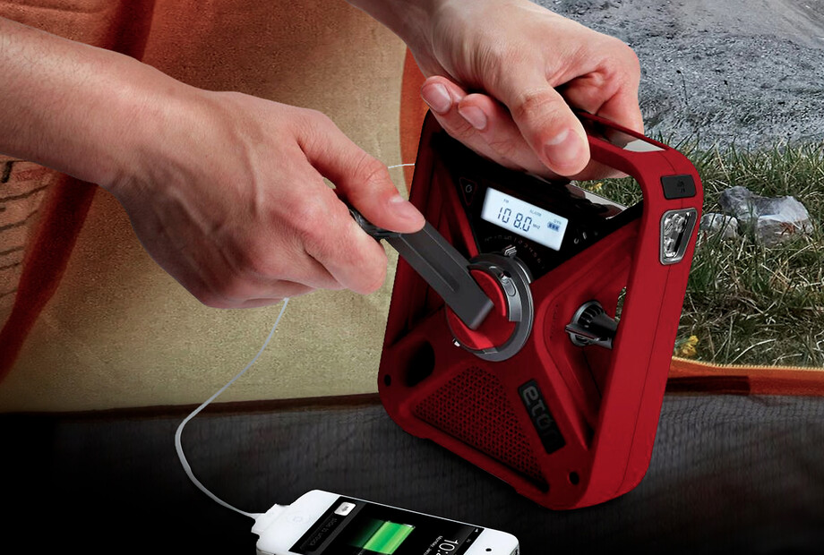 Kitt Table // Wood Frame - Stephan Siepermann - Touch of Modern