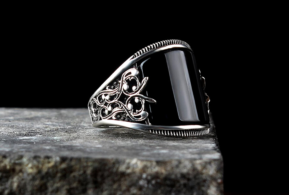 Pulse II Solo - Hot Octopuss - Touch of Modern