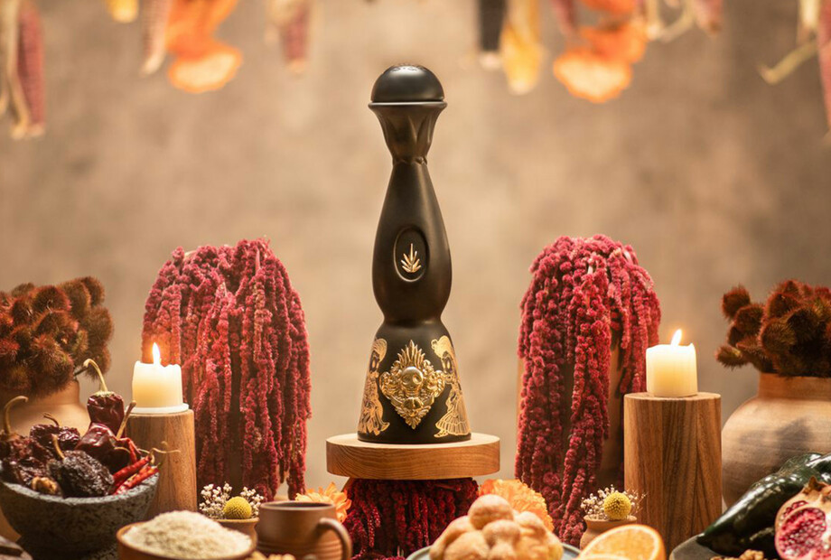 Sullivan Dining Table (Walnut) - Modloft Living - Touch of Modern