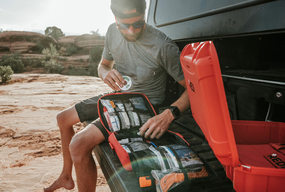 Marquetry // Compass Rose Floor Mat (3.25' x 3.25') - A&A Story - Touch ...