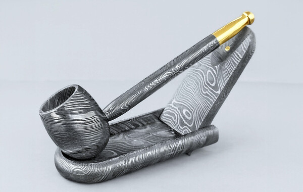 Smoke Hub - Handmade Damascus Steel Pipes - Touch of Modern